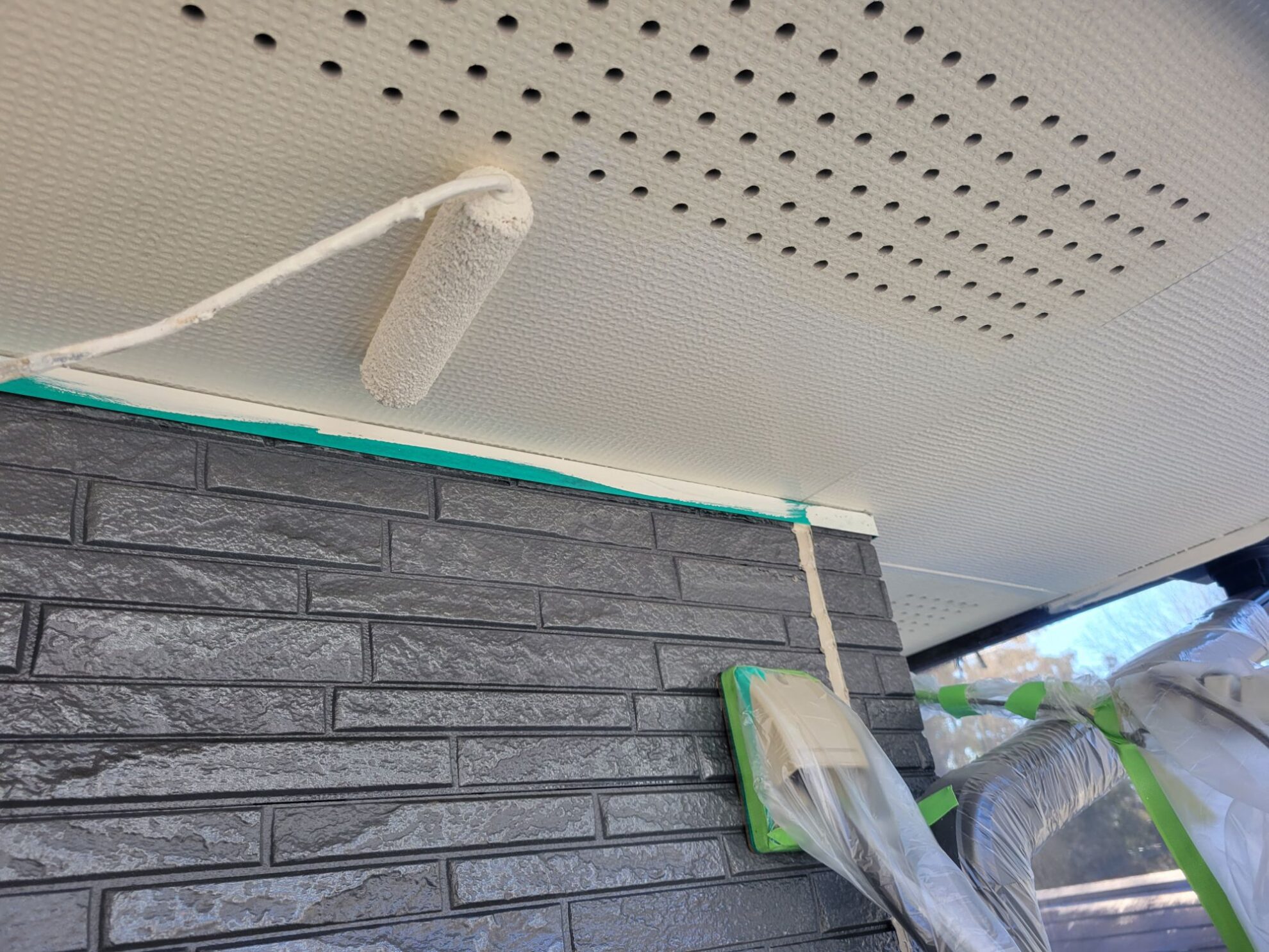 秦野市 軒天塗装 250127 | 外壁塗装のペイントホームズ秦野店